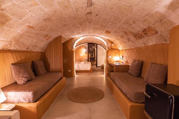 Terre Saracene Suites - Elegance Near The Central Station - Giovinazzo