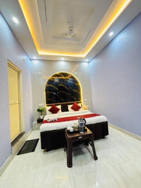 Vedas Suites- Saryu Ghat Ayodhya - Ayodhya