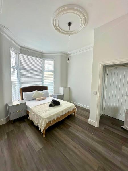 Family 4br Home, Near Beach, Parking & Wifi, Sleeps 10 - Blackpool