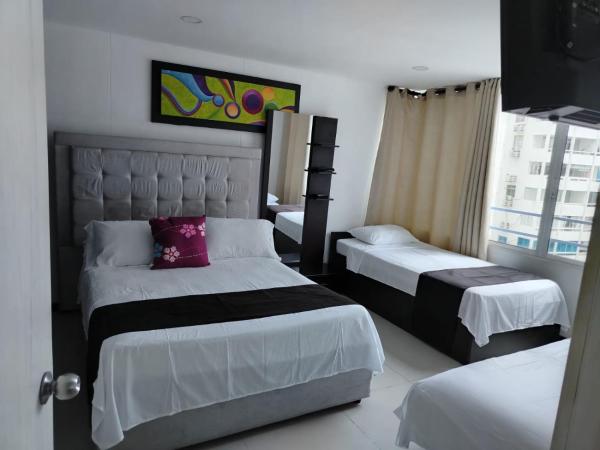 Atardeceres Del Laguito - Cartagena