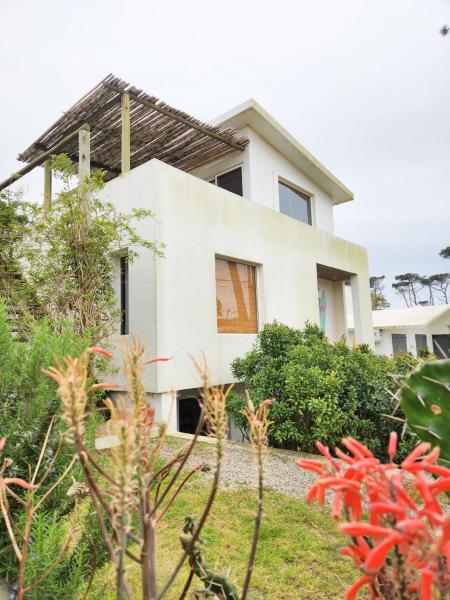 Ostelina Guest House - Uruguay