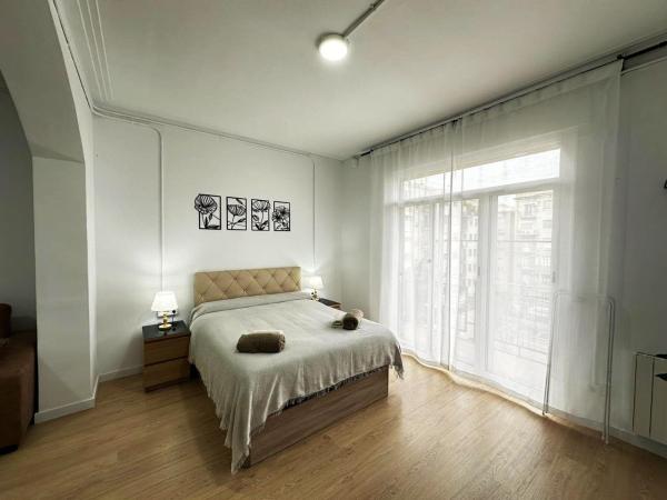 Rooms Nuevo Roger - Barcelona