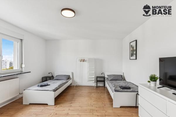 Monteur - Unterkunft Für Bis Zu 5 Personen In 63454 Hanau - Hu12 - Seligenstadt