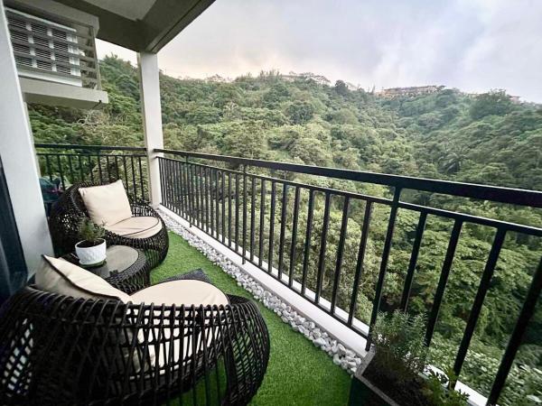 The Banyan Rest - Alfonso