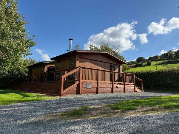 Charming 2 Bedroom Lodge In The Shropshire Countryside With Fantastic Views - Herefordshire
