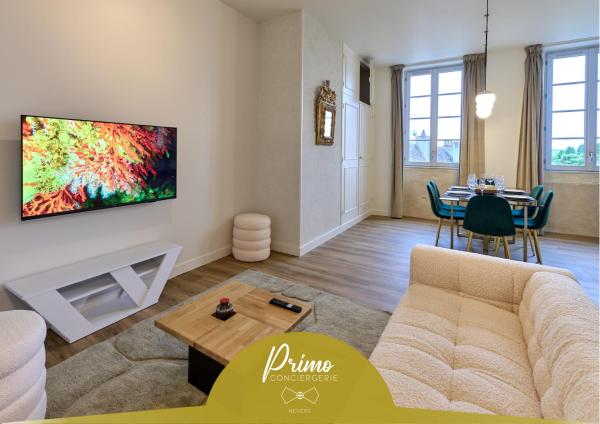 Appartement Saint-cyr - Les Suites Du Palais, Parking Privé, Vue Cathédrale, 3 Chambres, By Primo C0nciergerie - Nevers