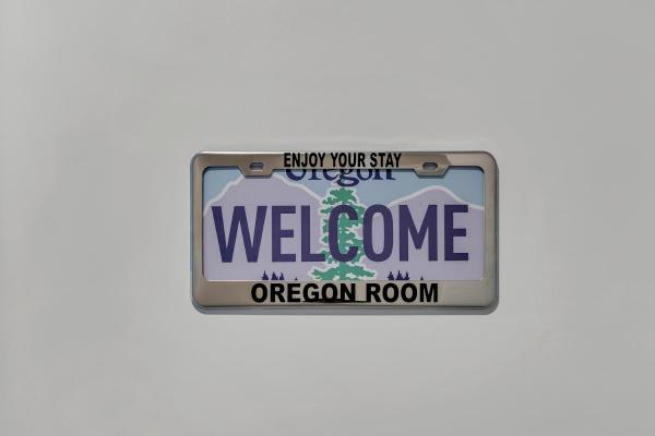 Roomstr Oregon Room 1 Bedroom In South Tampa With Shared Full Bathroom & Free Coffee - Tampa, FL