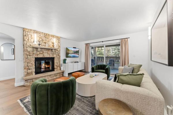 Vail Village W/amenities | Walk To Slopes & Dining - Vail, CO