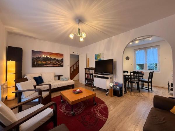 Treasure Of Perche-gouët In A Village House! - Eure-et-Loir