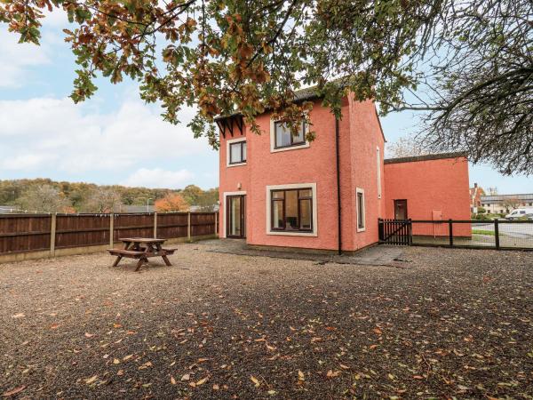 Jubilee Three Bedroom House Pet Free - Penrith