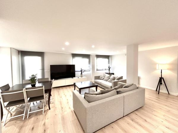 Plaza Mayor - Más Que Apartamentos Lujo - Murcia