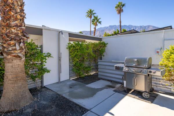 Racquet Club Estates - Palm Springs, CA