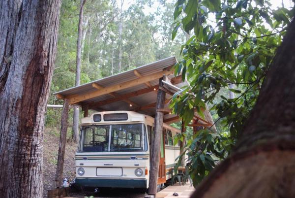 Coffee Grounds - The Coach - Nimbin