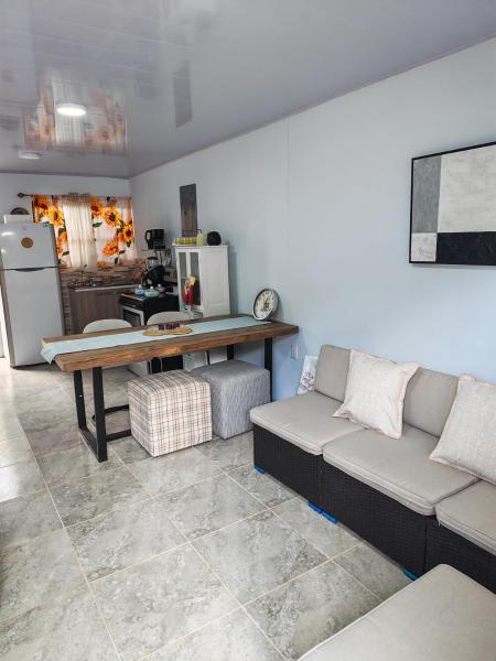 Pequeña Casita Karina - Costa Rica