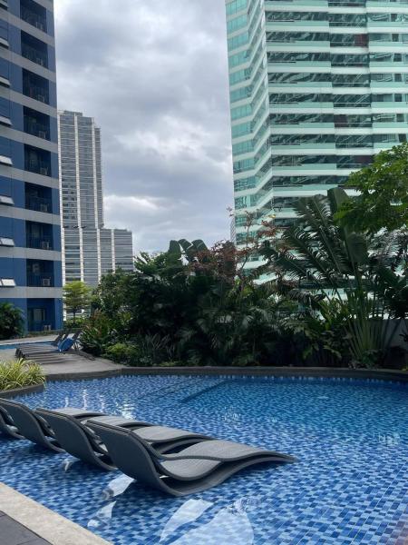 Room In San Antonio, Makati - Manila