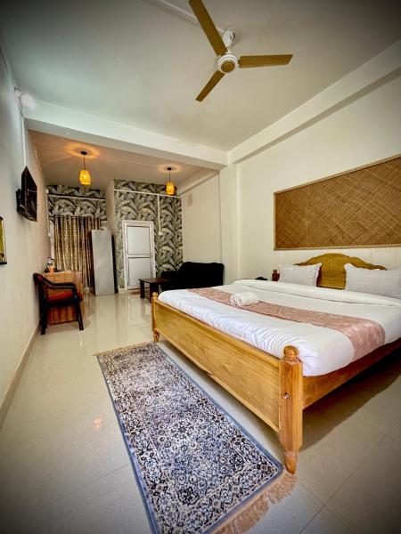 Victus Emporium - Assam