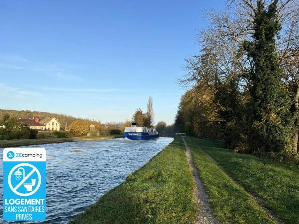 Camping 3 éToiles - Eeeggh - Nemours