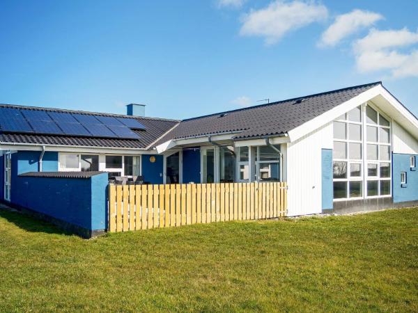 12 Person Holiday Home In Vestervig-by Traum - Tanska