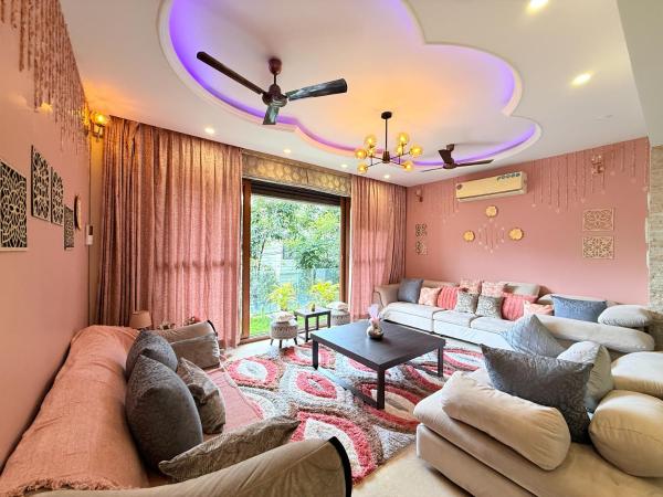 Modern Mirage 4bhk Stunning Luxury Spacez Villa - Bengaluru