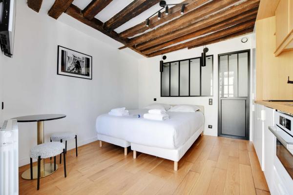 New Studio For 2 People - Le Marais - París