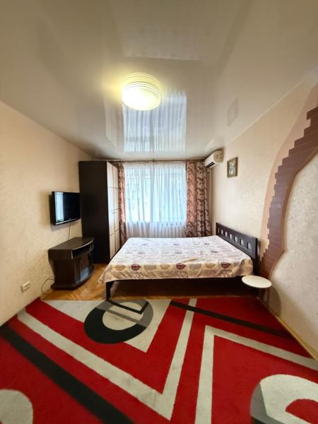 31 M City Center Apartment For 3 Near Central Market 1к у центрі, 31 м , біля Центрального ринку - Николаев