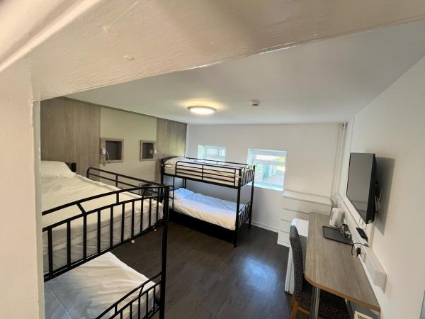 Dare Valley Accommodation And Campsite - Merthyr Tydfil