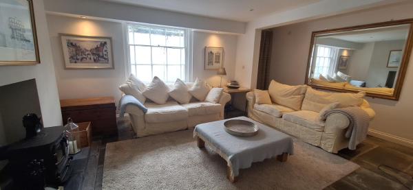 Binswood Garden Apartment - Warwick