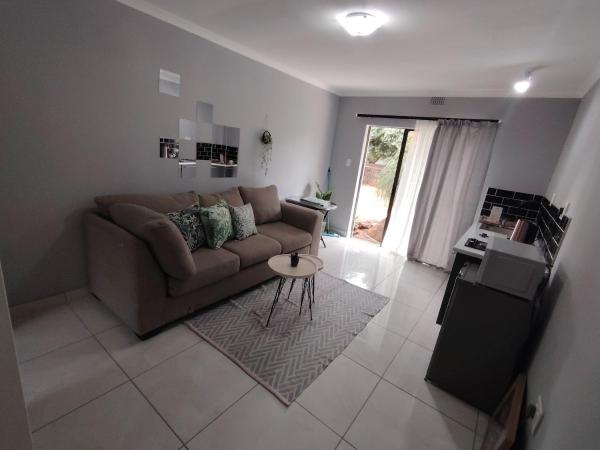 Khaya Guesthouse - Rustenburg