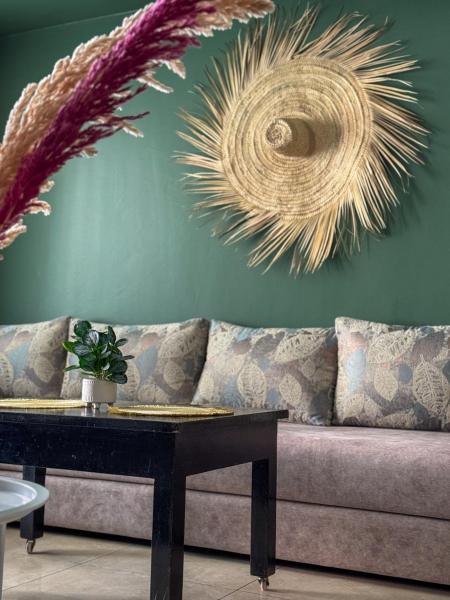 Studio Chic En Ville Piscine, Wi-fi, Parking - Agadir