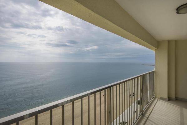 Apartamento En Primera Línea Con Espectaculares Vistas Al Mar - Castell-Platja d'Aro