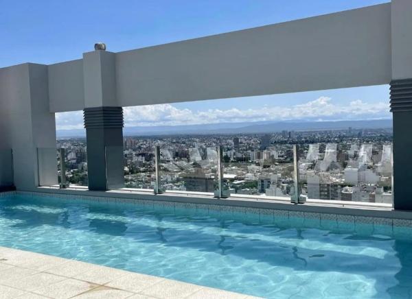 Departamento Moderno Con Pileta En Altura - Córdoba, Argentina