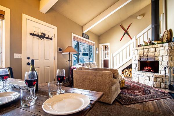 3bd Downtown Ketchum Ski Condo - Near Ski Lifts - Ketchum, ID