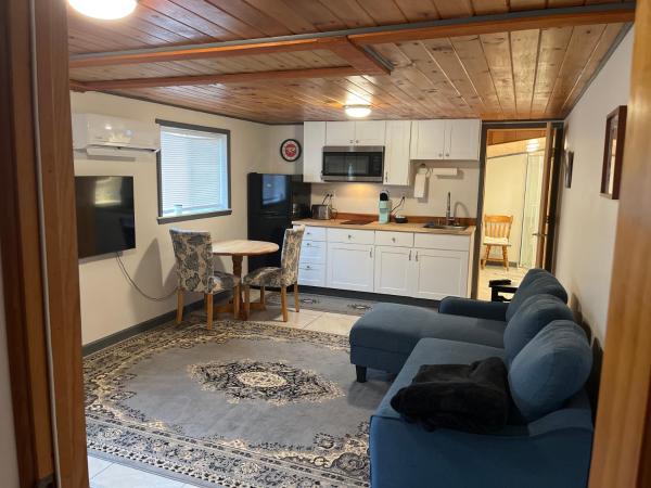 New Couples Ski Getaway Near Whiteface - Adirondack Mountains