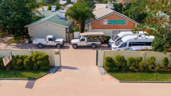 Victoria Falls Premier Lodge - Victoria Falls