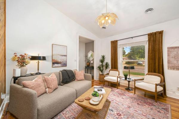 Oak Street Bungalow Walk To Old Town And Csu - フォート・コリンズ, CO