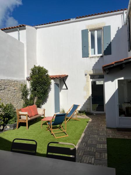 Location Ile D'oléron, Plage Et Commerces à Pieds - Plage de Fouras