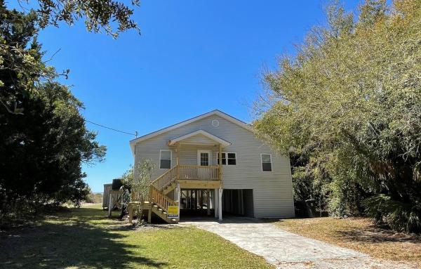 Anchor Inn - Edisto Beach, SC