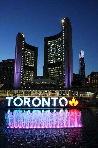 Central Toronto Retreat - Steps To Eaton Centre And Dundas Square - Toronto
