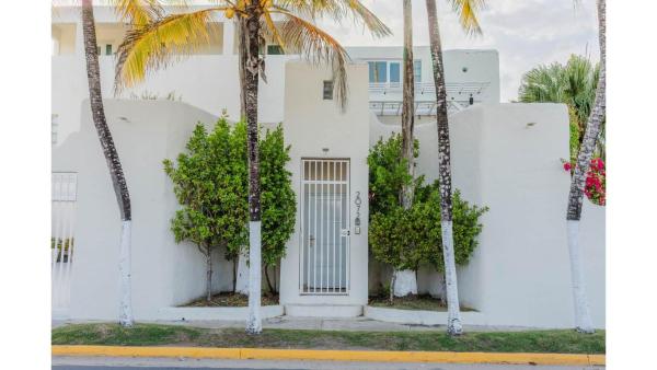 Casa Pelegrina I Powered G In Ocean Park - San Juan