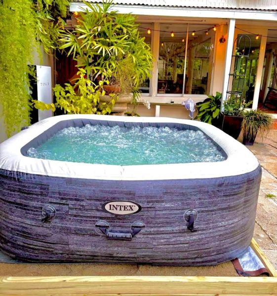 Chalet Lulu | Yoga/retreat | P Solar | Hot Tub - Bayamón