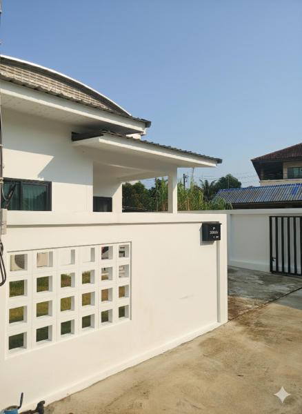 The White House Chalong - Phuket