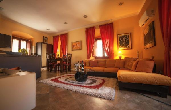 Luxury Home Bosa Apartment - Bosa