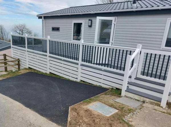 Boston Heights Lodge At Glade - Clovelly