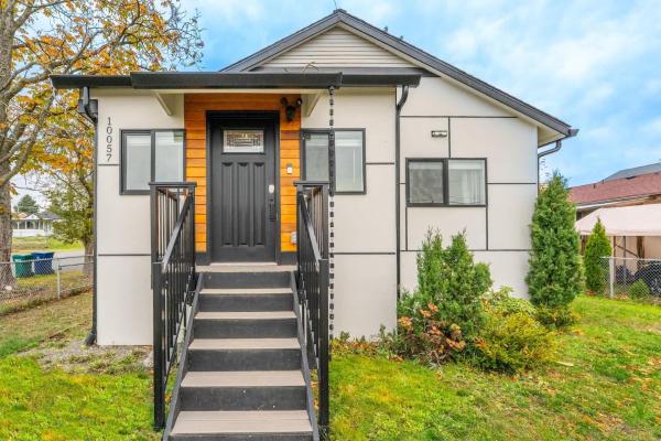 Cozy 2br Upper Unit Near Airport & Seattle Dt - Seattle-Tacoma Airport (SEA)