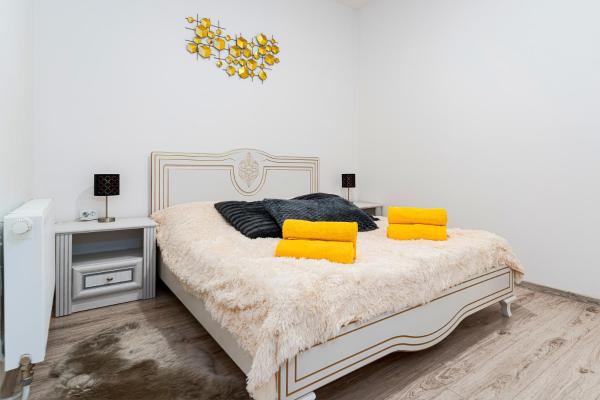 Royal Lion Estate - Prague