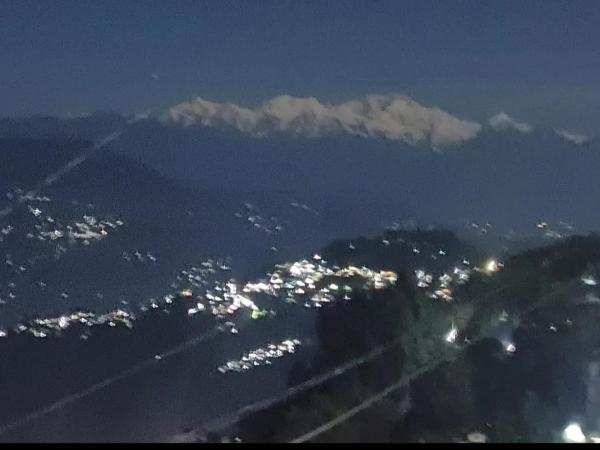 Mount Siniolchu - Darjeeling