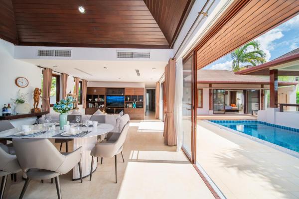 Tropical Pool Villa Thai-modern Villa With An Office - Phuket