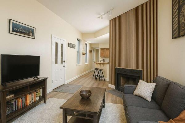 Bright Soulard Loft-king-queen 2 Baths Parking - St. Louis, MO