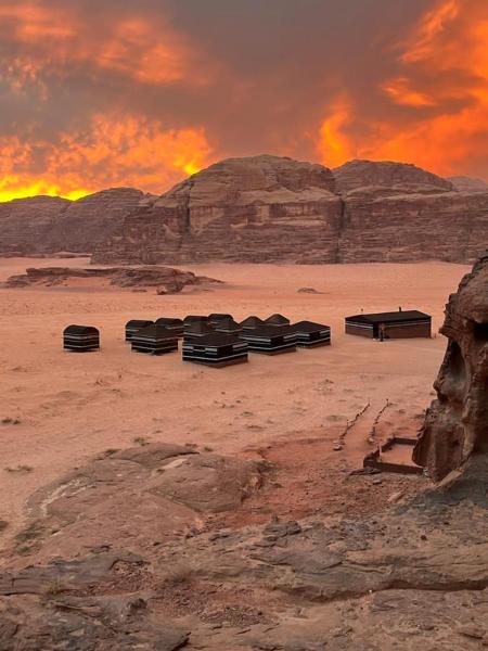 Bedouin Host Camp& With Tour - Jordan