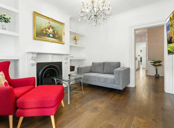 Traditional 2-bed Terrace House In Millers Point - Manly